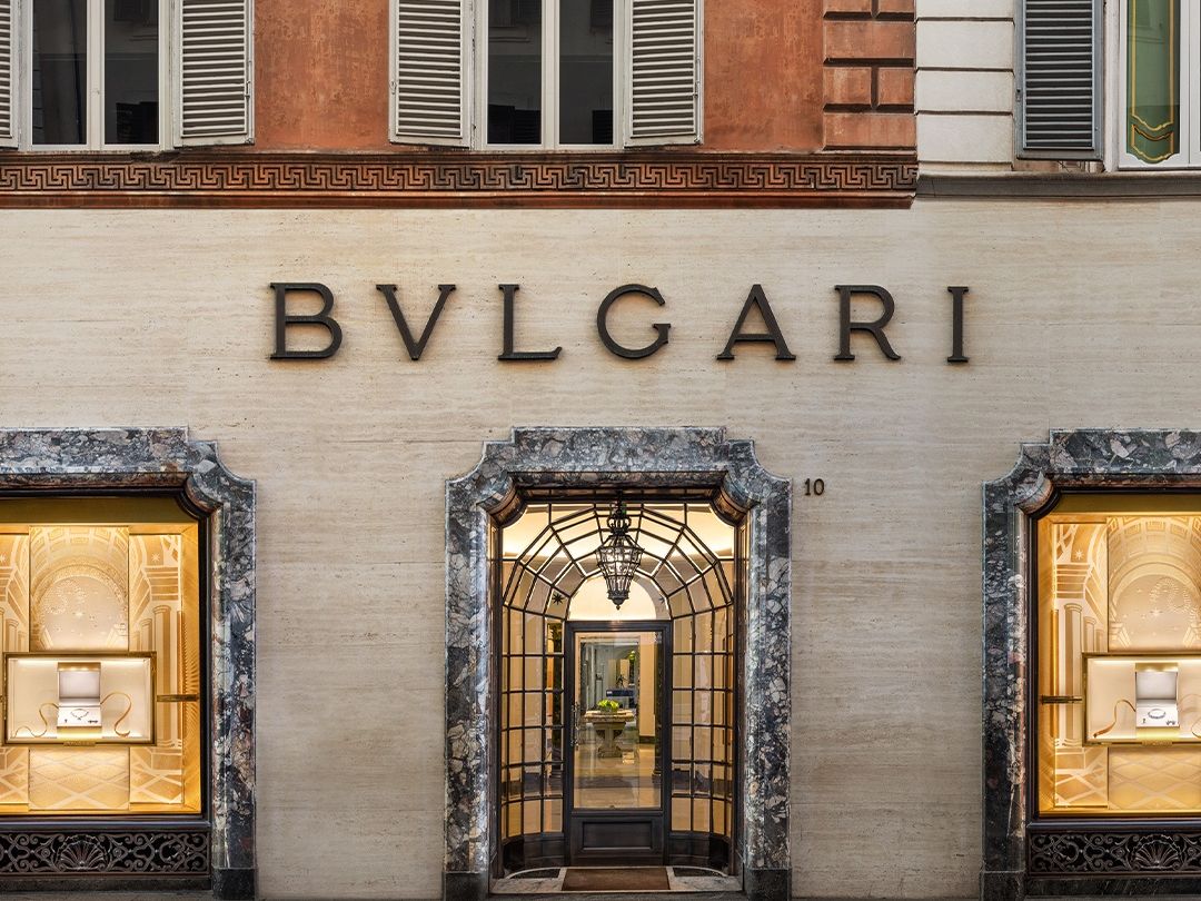 Η ιστορία του οίκου Bvlgari: Ο κορυφαίος οίκος κοσμημάτων που γεννήθηκε ...