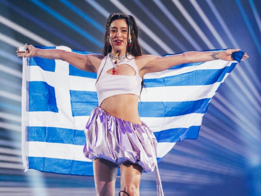 Έναν χρόνο μετά το viral χασμουρητό, η Μαρίνα Σάττι απαντά σε Ισραηλινό ...