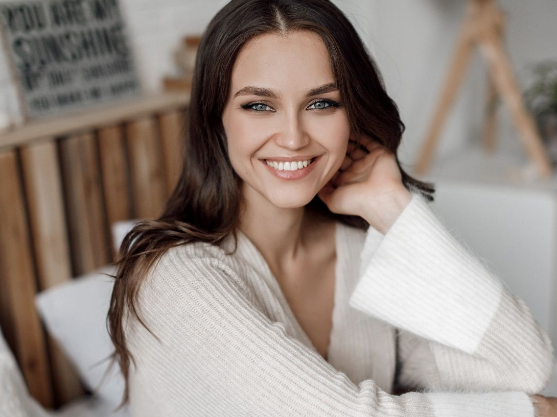 Τα beauty products που χαρίζουν μία «αγκαλιά» ενδυνάμωσης στη σύγχρονη ...