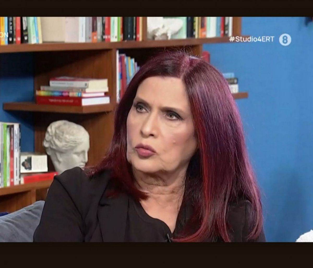Πωλίνα για τον Γιώργο Μαρίνο: «Τρελαίνομαι αλλά δεν μιλάω…» - Queen.gr