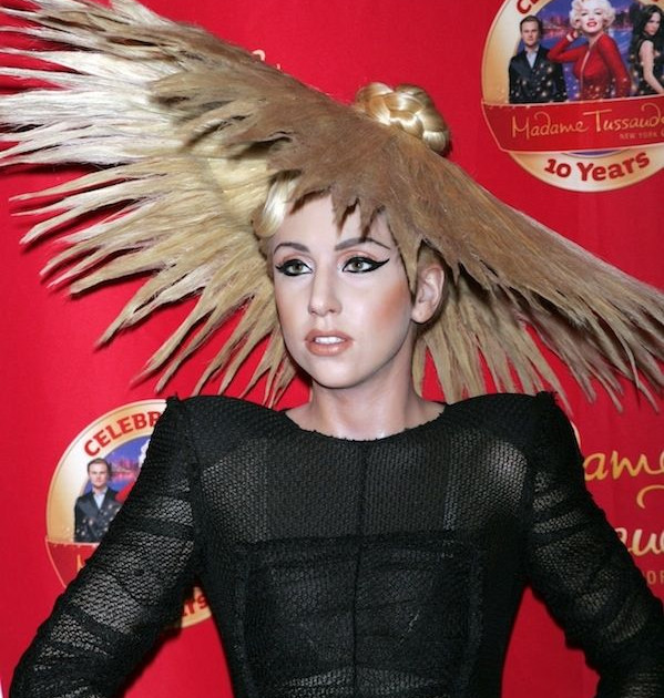 Μια πρόγευση του νέου άλμπουμ της Lady Gaga - Queen.gr