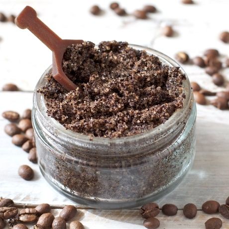 Πείτε «αντίο» στην κυτταρίτιδα με ένα DIY scrub σώματος - Queen.gr