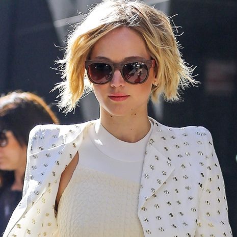 Πώς μακραίνει τα μαλλιά της η Jennifer Lawrence; - Queen.gr