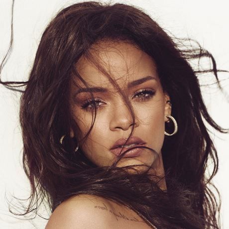 Πολλές θα χάσουν τον ύπνο τους! Το νέο φλερτ της Riri είναι ο πιο ...