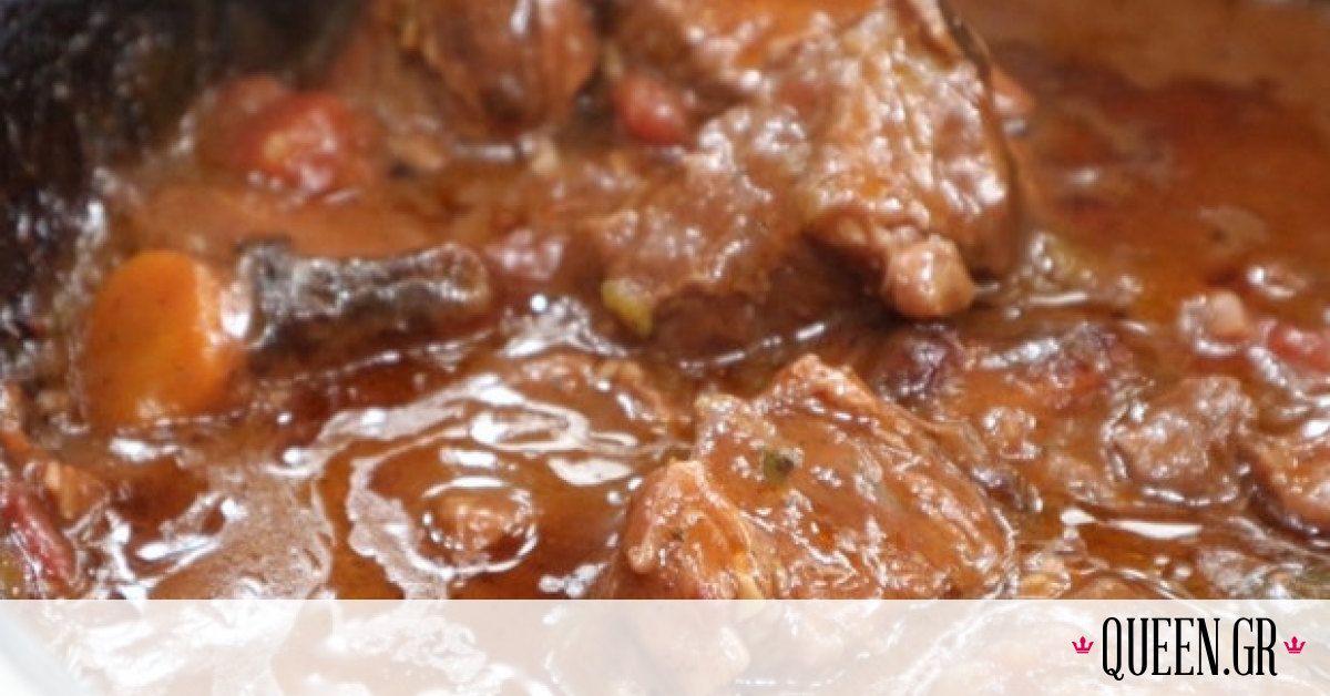 Η συνταγή της ημέρας: Σιγομαγειρεμένο μοσχαράκι στη γάστρα - Queen.gr