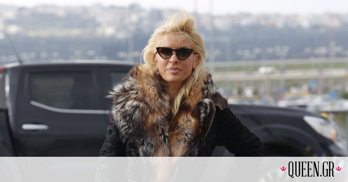 Τι φορούσε η Ελένη Μενεγάκη τέτοιες μέρες το 2018; - Queen.gr