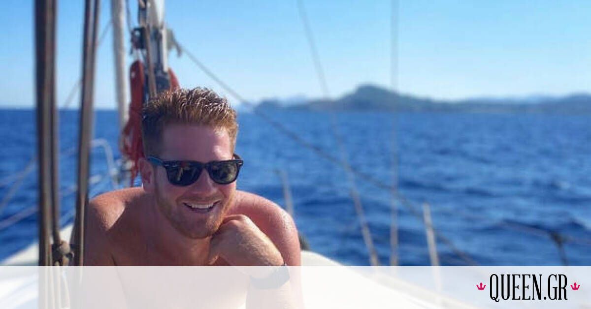 Ο James Καφετζής ποζάρει με τον Κωνσταντίνο Μαρκουλάκη στο πιο ...