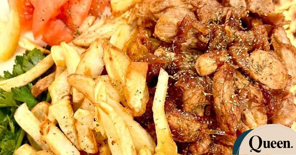 H πιο εύκολη και νόστιμη συνταγή για γύρο χοιρινό με τηγανιτές πατάτες ...