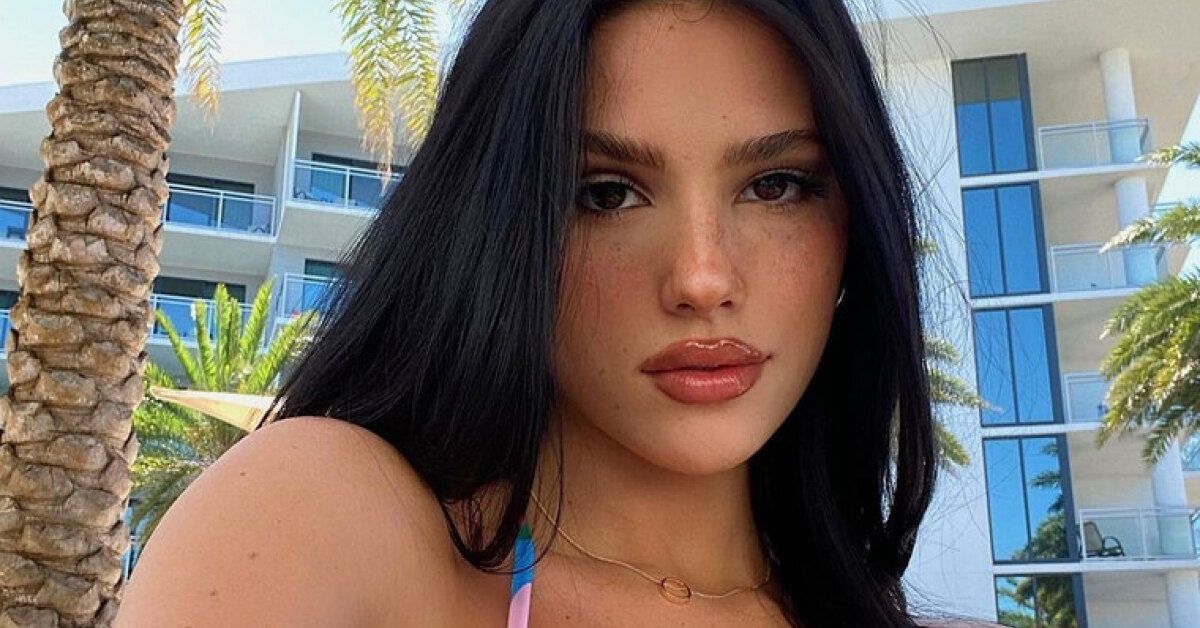 Το TikTok hack που υπόσχεται τέλειο μακιγιάζ σε όλο το πρόσωπο μόνο... με ένα κραγιόν - Queen.gr