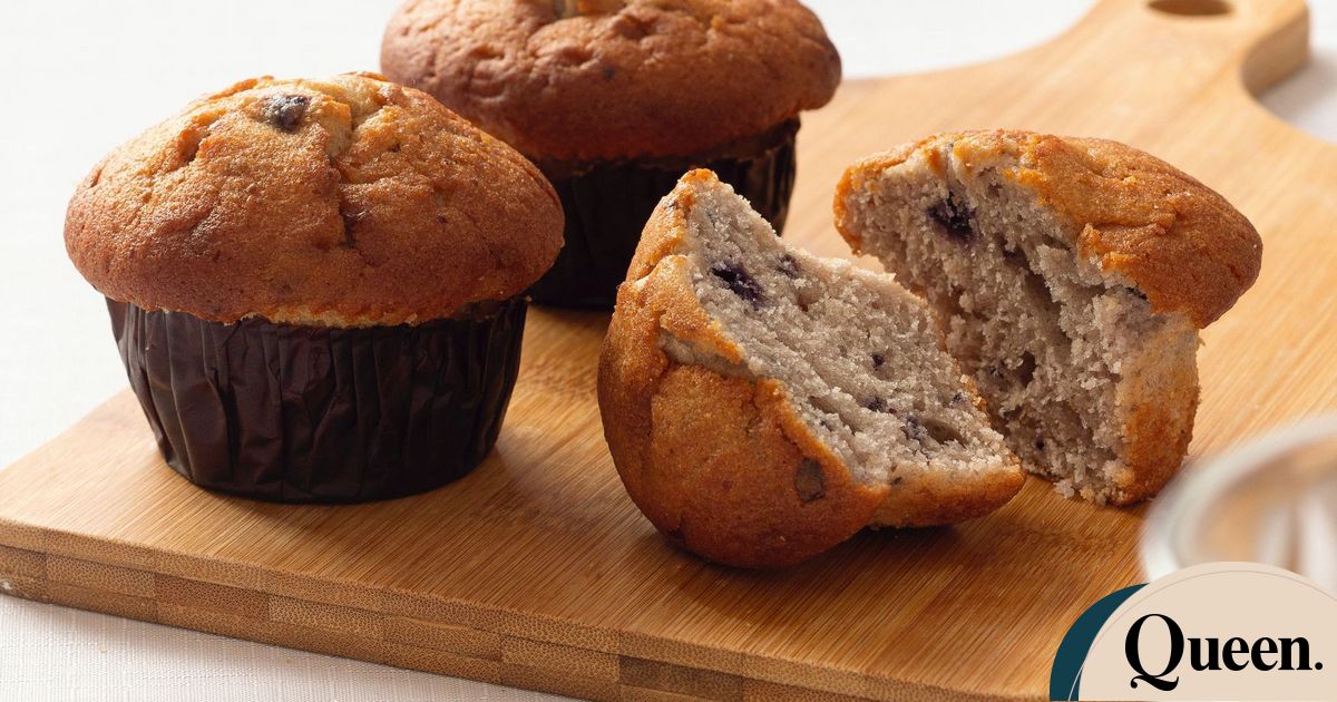 Η Υβόννη Μπόσνιακ έφτιαξε muffins με blueberry και μας έδωσε τη συνταγή ...