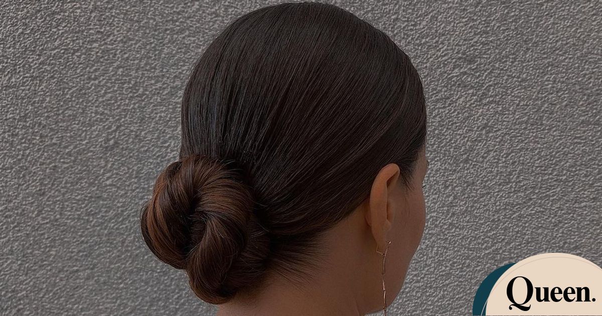Sleek bun: Πώς θα κάνεις τον πιο κομψό κότσο με shiny αποτέλεσμα - Queen.gr