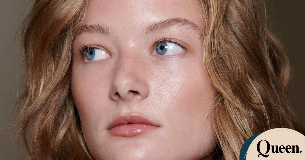 Matte skin alert: Οι 10 καλύτεροι οροί προσώπου για λιπαρά δέρματα ...