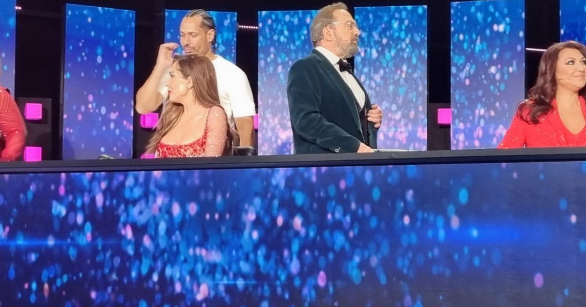 J2US: Το gossip-tv στον ημιτελικό- Όσα συνέβησαν πριν το live! - Queen.gr