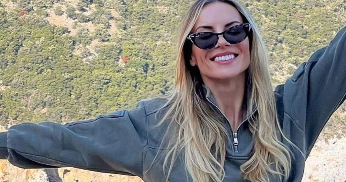 Μαρία Λουίζα Βούρου: Με τον γιο της στην Ζυρίχη - Queen.gr