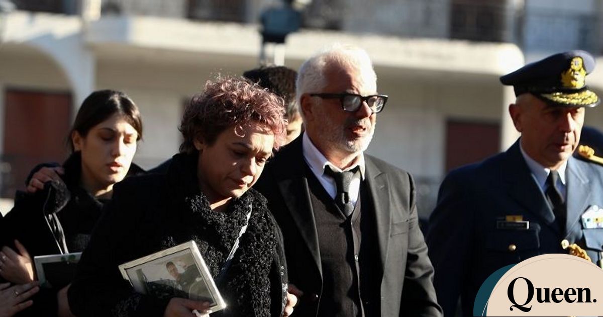 «Με έχεις κάνει περήφανη αστέρι της ψυχής μου»: Η μητέρα του Μάριου ...