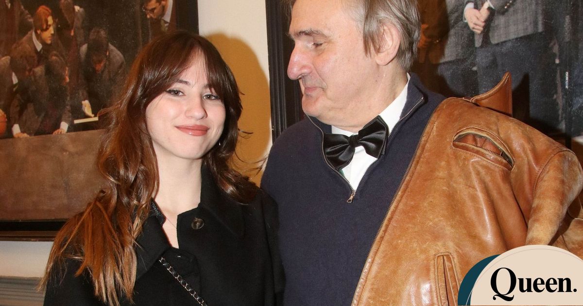 Η σπάνια έξοδος του Άκη Σακελλαρίου με την κόρη του & οι φωτό της ...