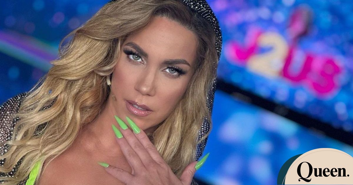 J2US: Η Καίτη Γαρμπή θύμισε Eurovision 1993 αλλά το κοινό προβληματίστηκε με το look της ...