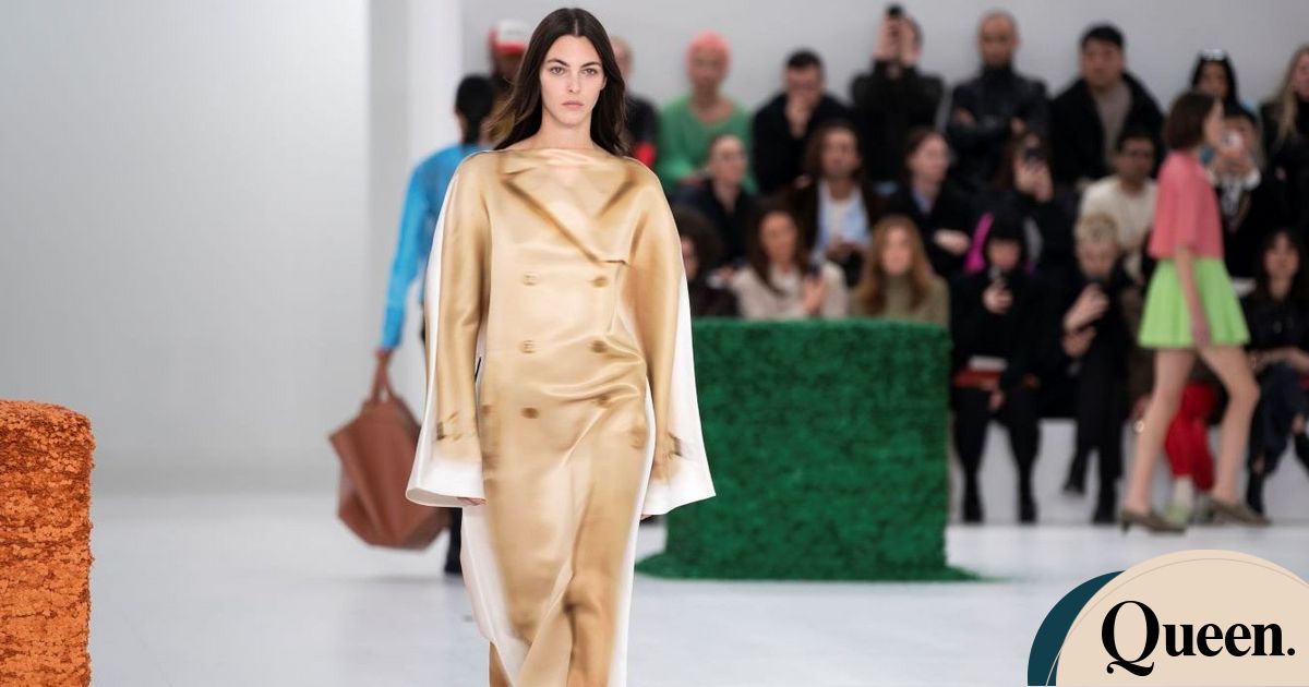 #PFW High lights: Η σουρεαλιστικά απλή συλλογή του Loewe και τα ρομπότ ...