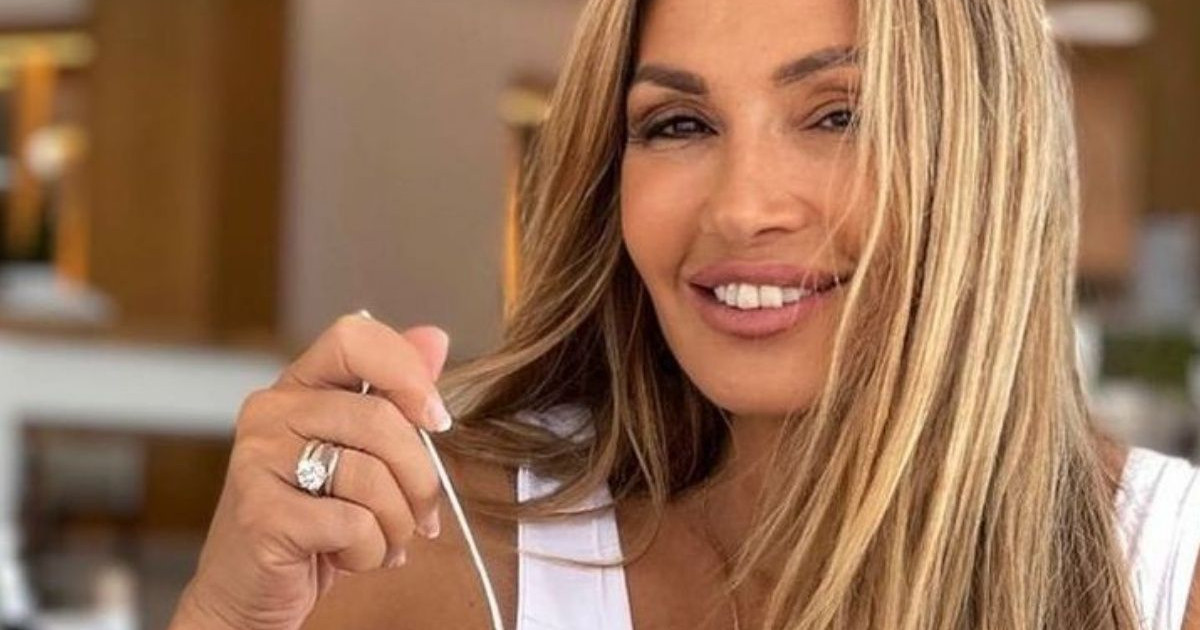 Ελένη Πετρουλάκη: Η κόρη της πήρε χρυσό μετάλλιο - Queen.gr