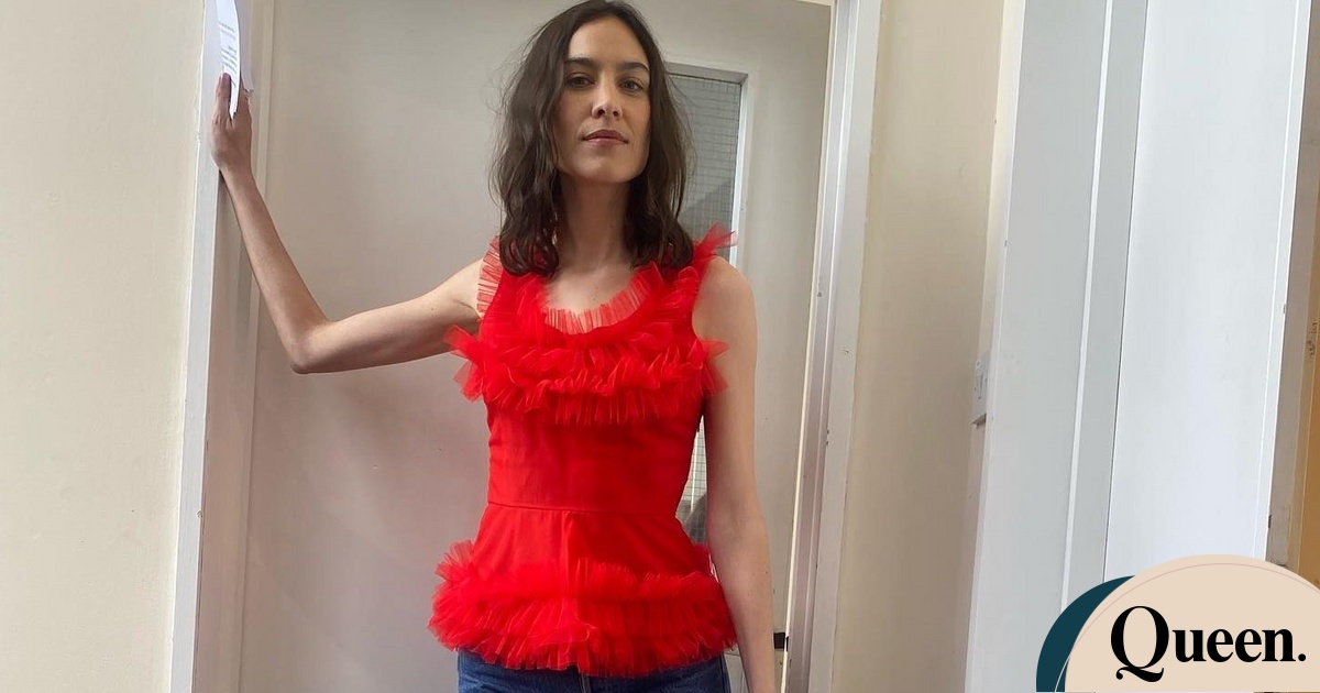 Η Alexa Chung με ένα tutu top σου δείχνει ότι ακόμη και το Balletcore ...