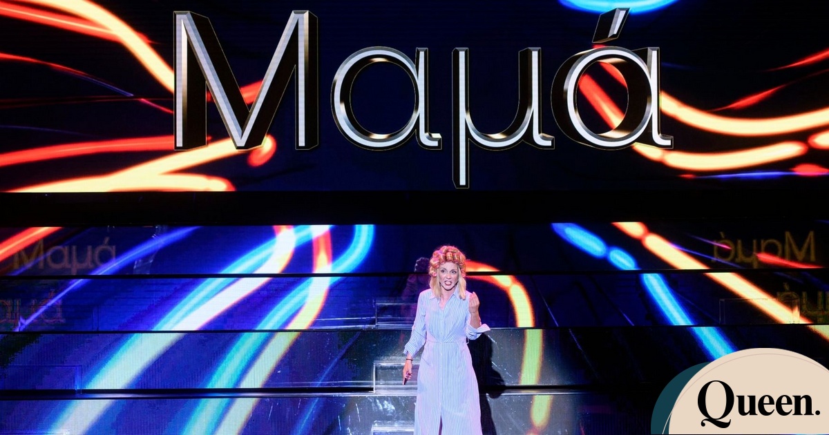 Με πολύ μεγάλη επιτυχία πραγματοποιήθηκε η πρεμιέρα της επιθεώρηση «ΤΙ ΦΑΣΗ ΠΑΛΙ, ΡΕ?» στο Άλσος ...