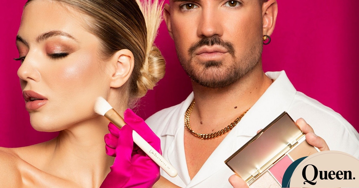 Dimitris Stratos Beauty! Τα Χmas bundles που ετοίμασε είναι αυτό που χρειάζεται κάθε makeup ...