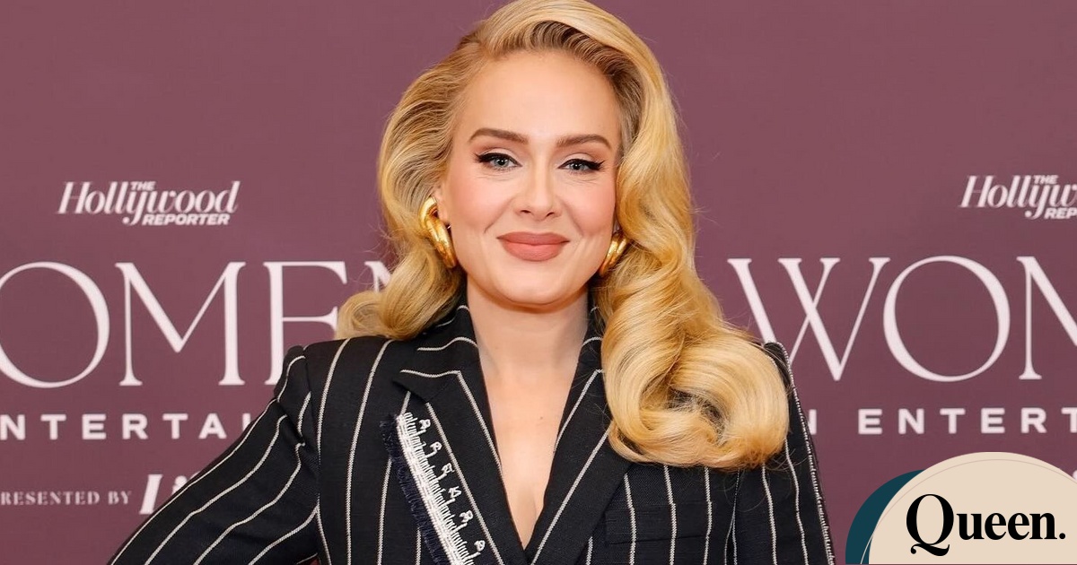 Η custom λεπτομέρεια στο κοστούμι της Adele από τον οίκο Schiaparelli είχε έναν ιδιαίτερο ...