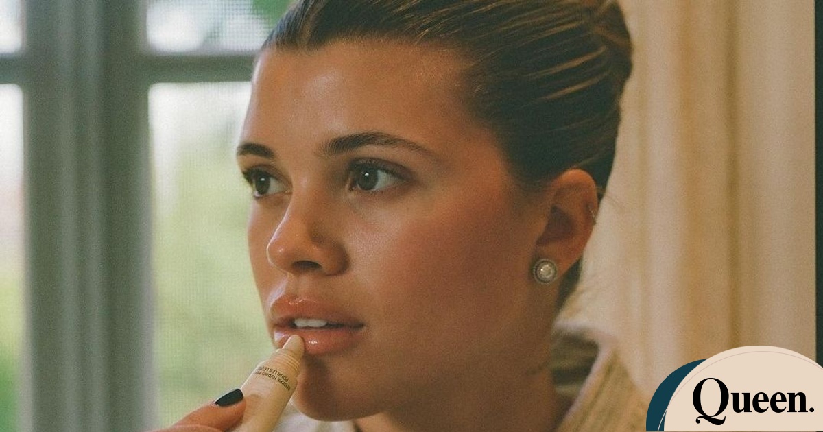 Σκασμένα χείλη; 4 tips που θα σε σώσουν από το τσουχτερό κρύο - Queen.gr