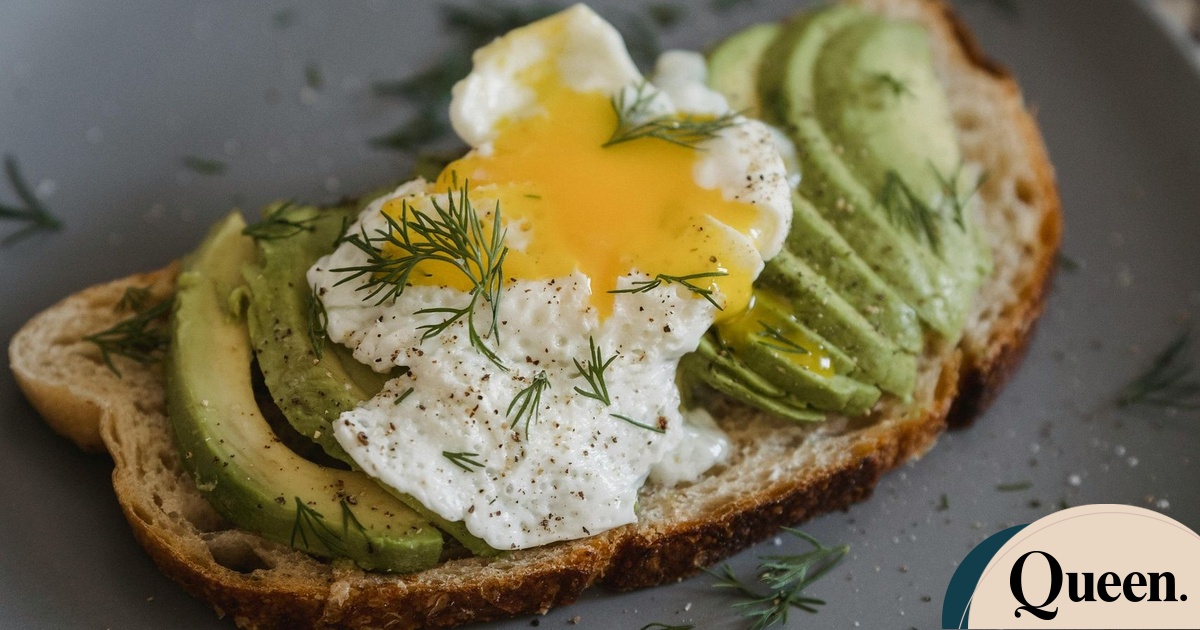 Το έξυπνο hack με το αυγό που θα κάνει το staple της κουζίνας να παραμείνει φρέσκο έως και ένα ...