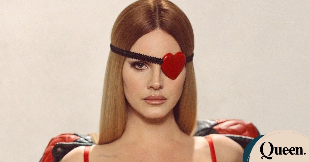 Η Lana Del Rey έγινε 39: Σαν να μην πέρασε μέρα από τότε που ακούγαμε «Blue Jeans» στο repeat, ε ...