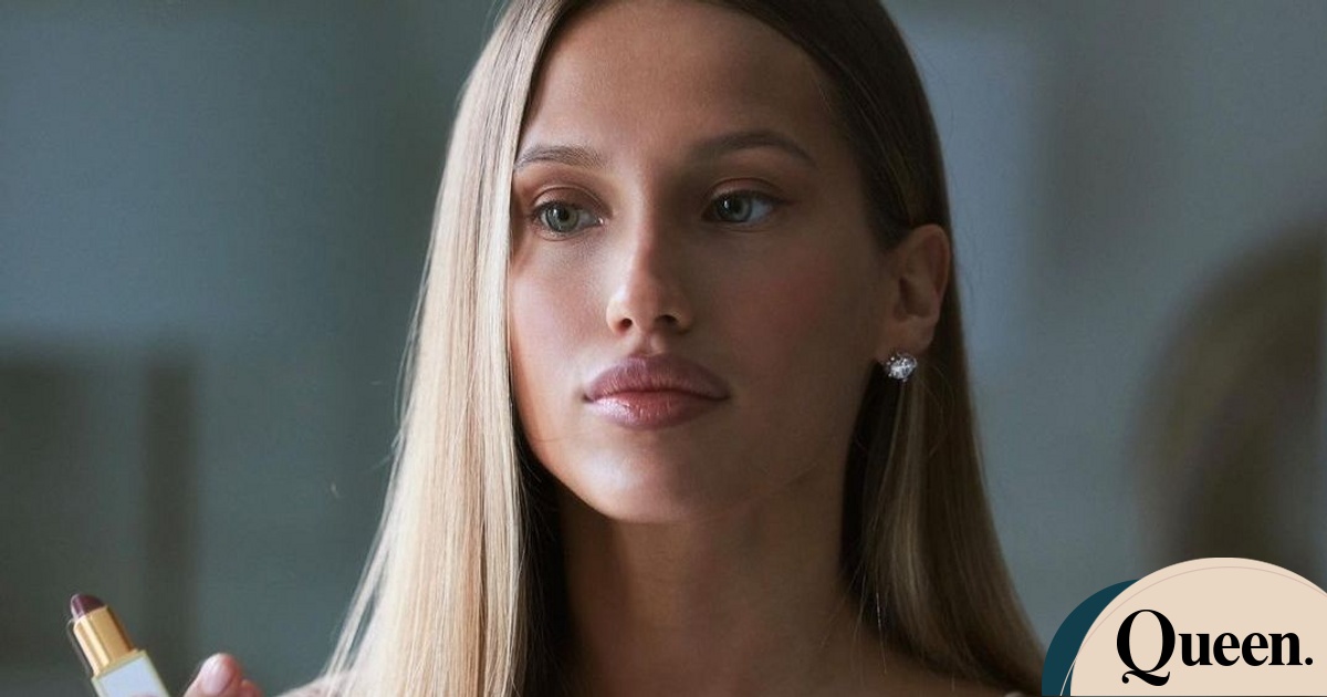 Demure makeup: Primer, υγρό ρουζ και 5 ακόμα items για να πετύχεις το ...