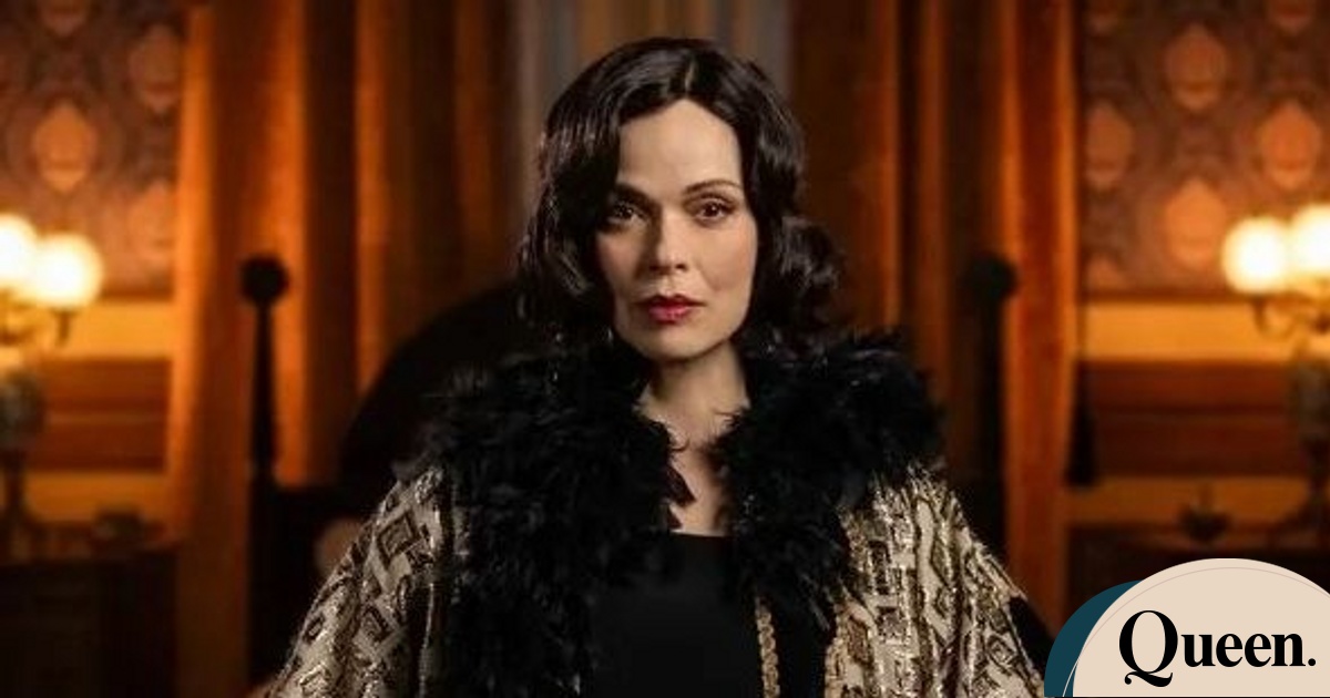 Η ολική μεταμόρφωση της Δάφνης Λαμπρόγιαννη στο Grand Hotel και η κόντρα με Κουκουράκη - Queen.gr