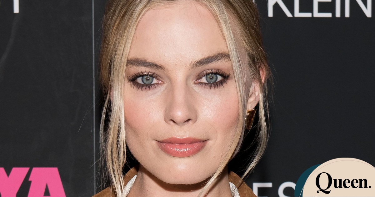 00s makeup look: H makeup artist της Margot Robbie μας δείχνει το glam ...