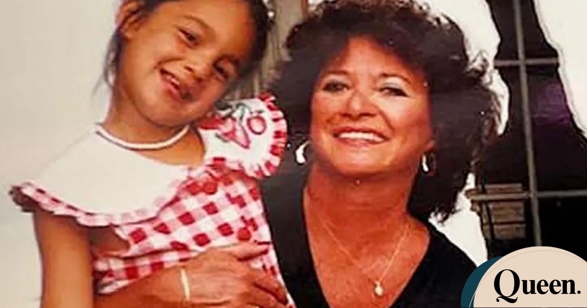 Το 2014, η μαμά της Laura Strange, της τηλεφώνησε για να της ευχηθεί ...