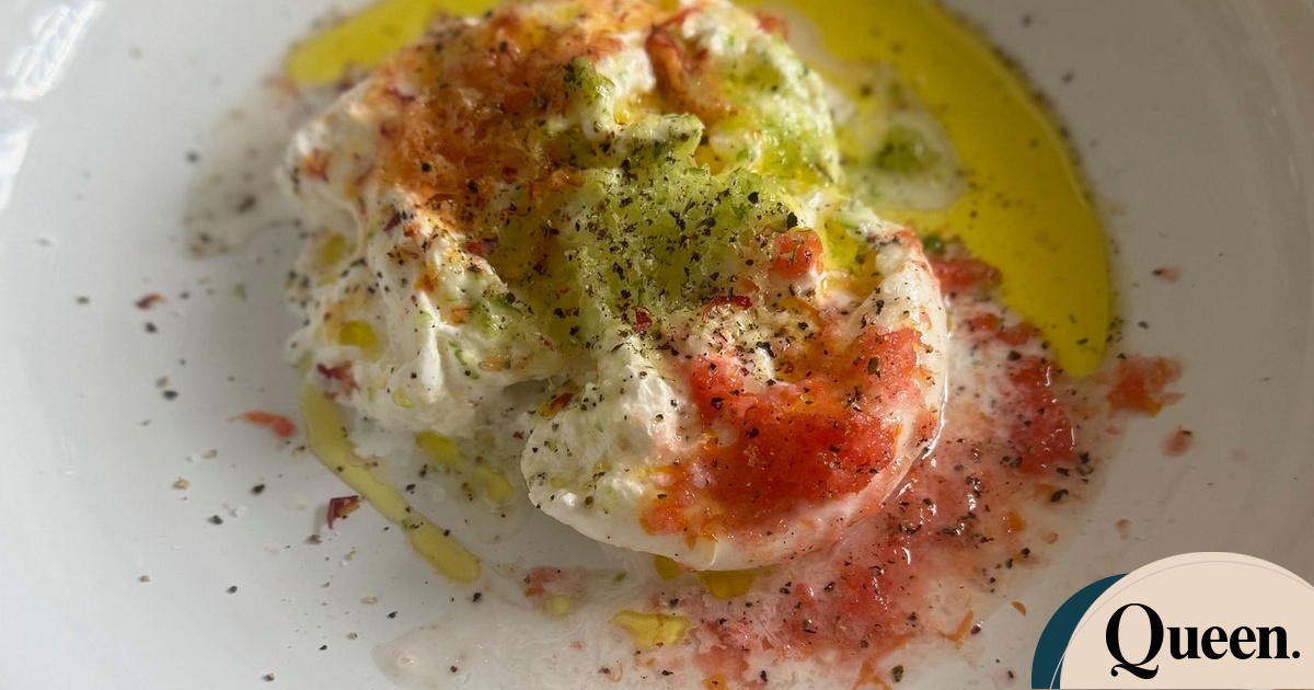Συνταγή για Burrata με κατεψυγμένη ντομάτα, αγγούρι & ροδάκινο ότι πιο ...